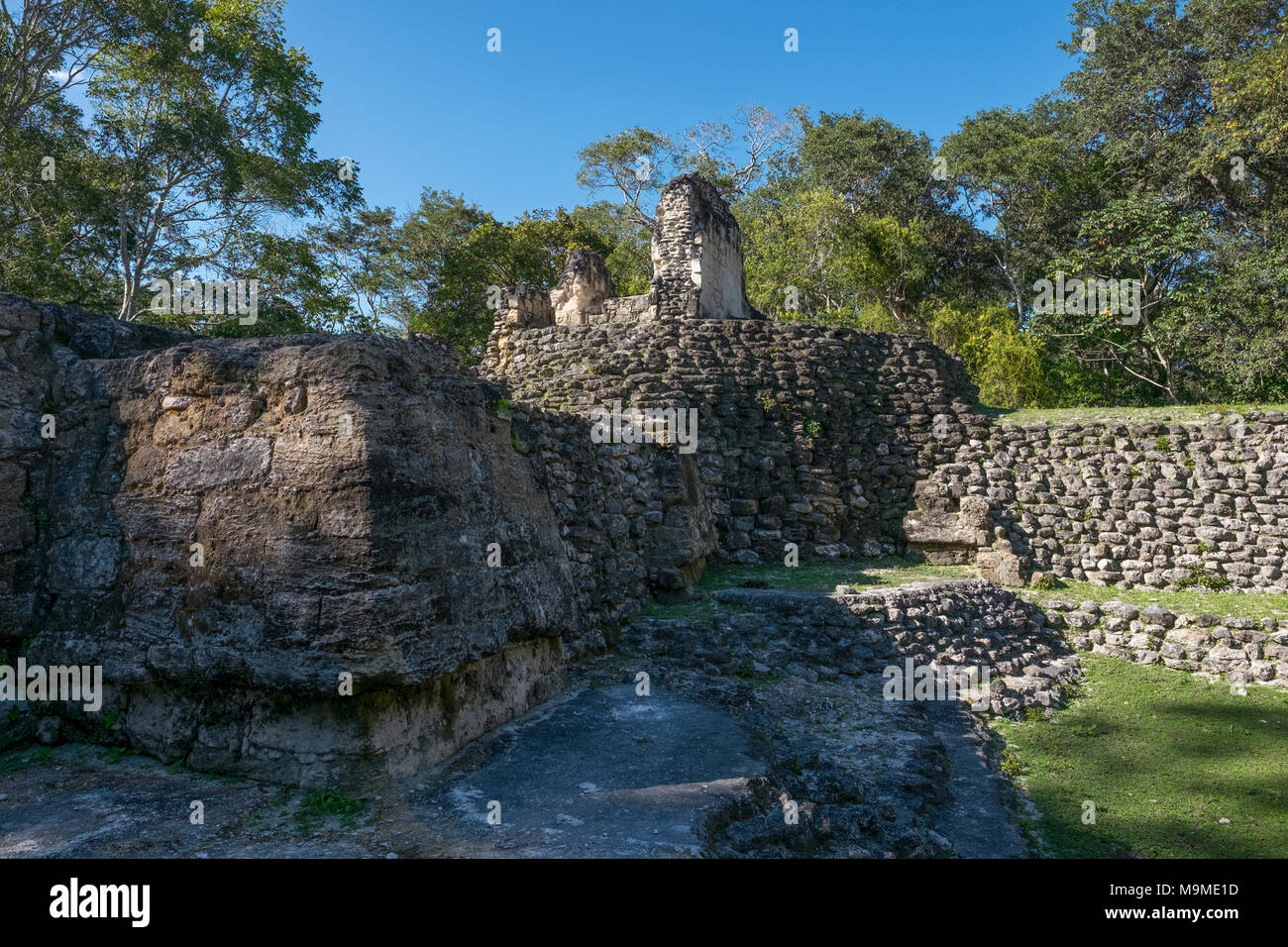 Ancient Mayan temple remains of Uaxactun, Guatemala Stock Photo - Alamy