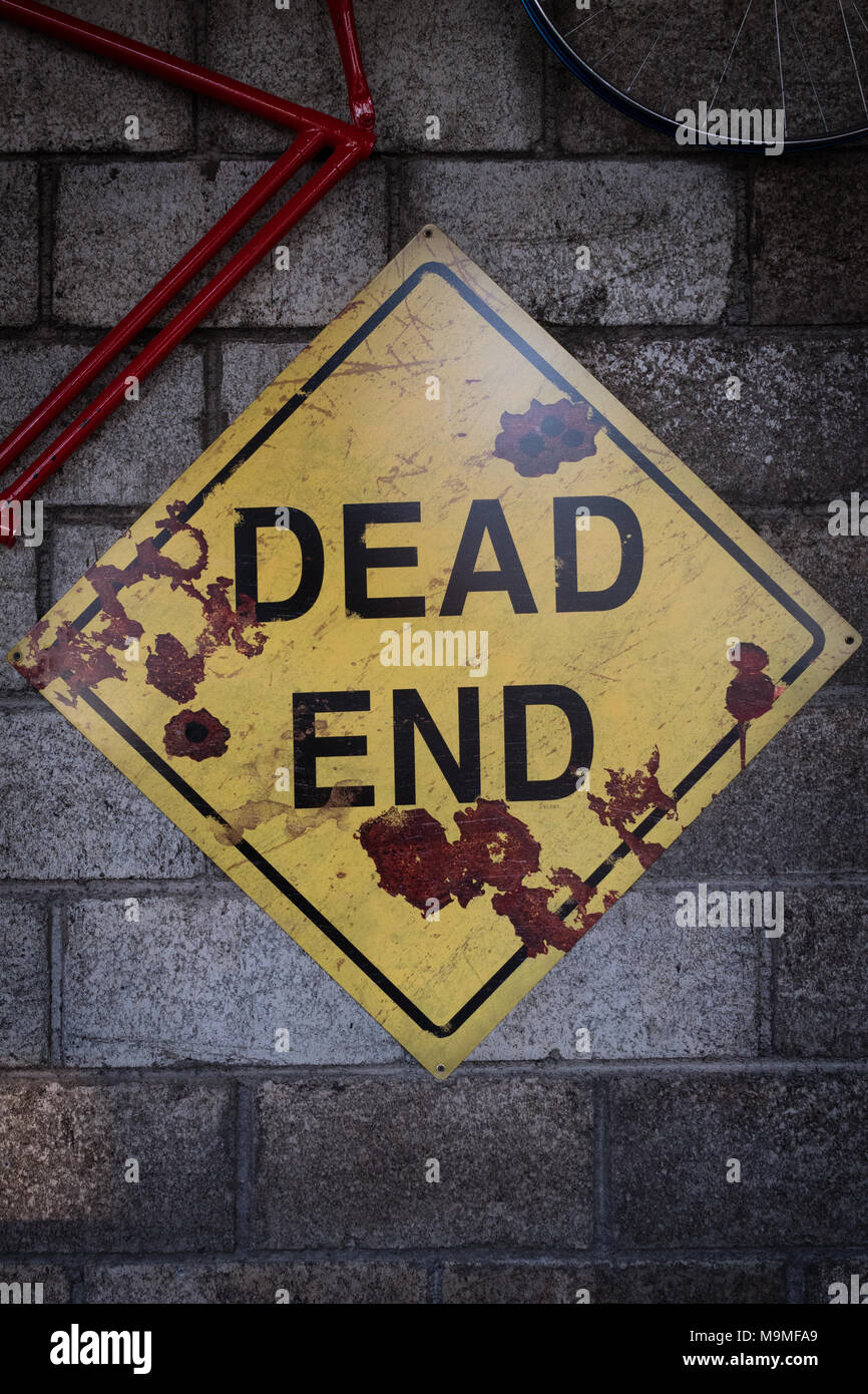 Traffic sign dead end symbol hi-res stock photography and images - Alamy
