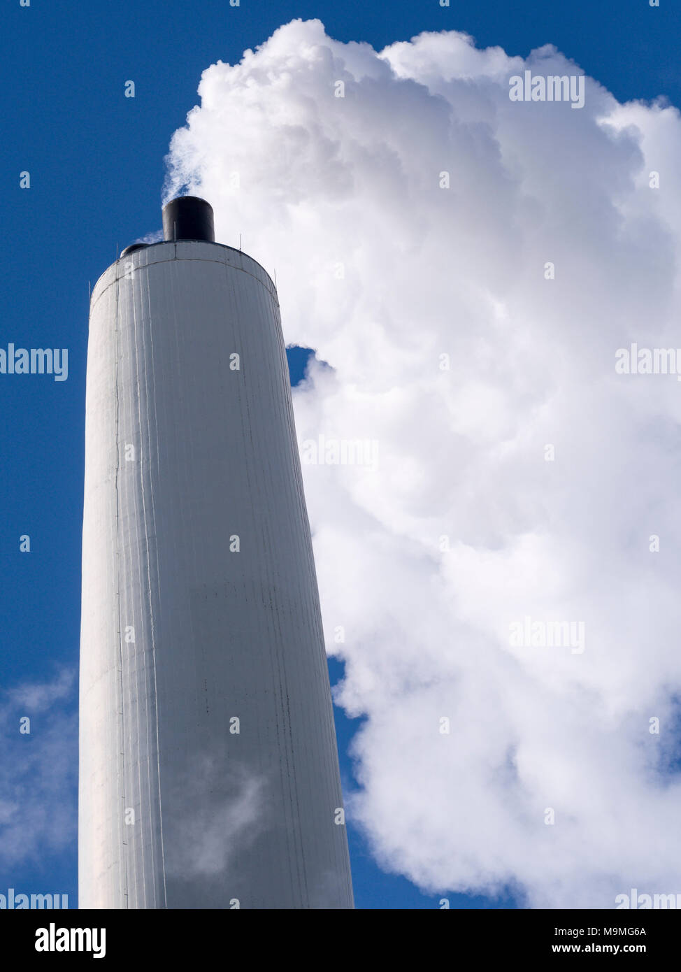 Chimney stack blue sky hi-res stock photography and images - Alamy