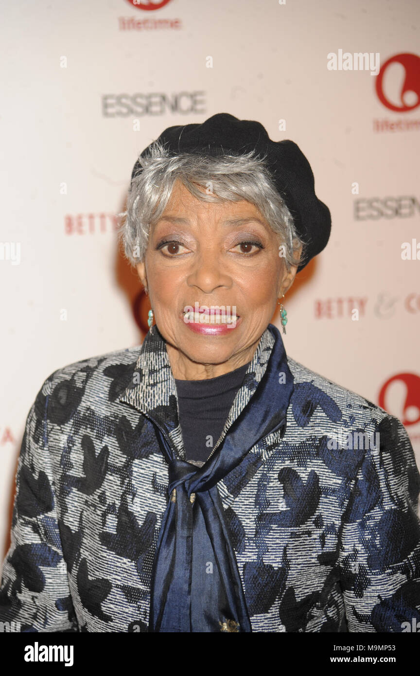 SMG Ruby Dee NY1 Betty & Coretta 012813 20.JPG NEW YORK, NY - JANUARY ...