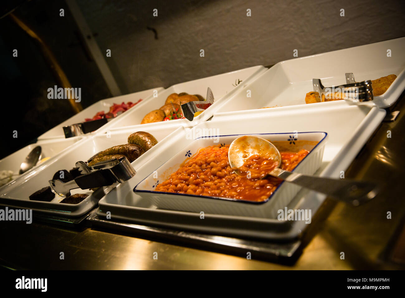 Full english breakfast hotel hi-res stock photography and images - Alamy