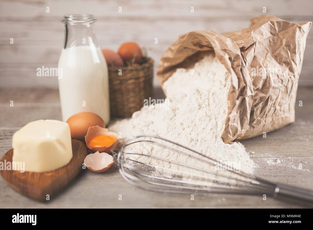 Basic baking ingredients Stock Photo - Alamy