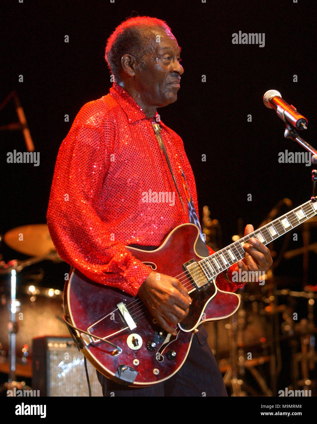 Chuck berry american guitarist singer hi-res stock photography and ...
