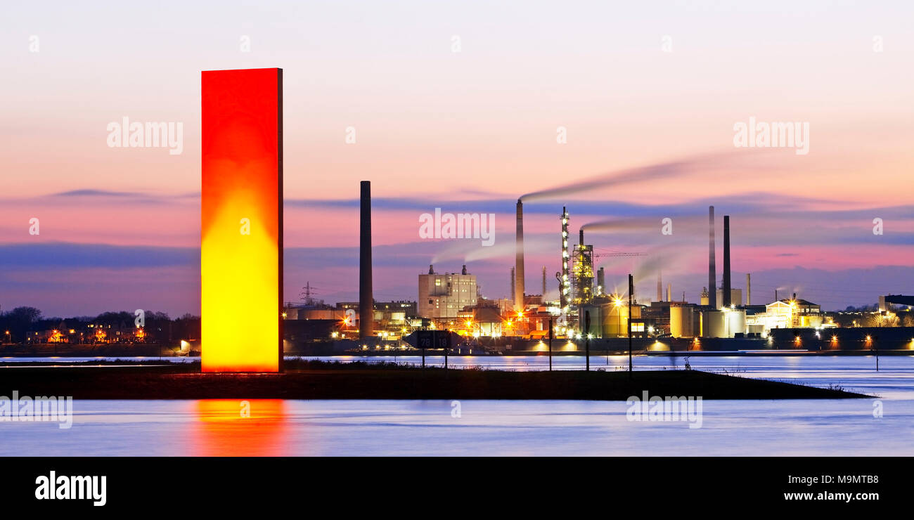 Rhine orange sculpture hi-res stock photography and images - Alamy