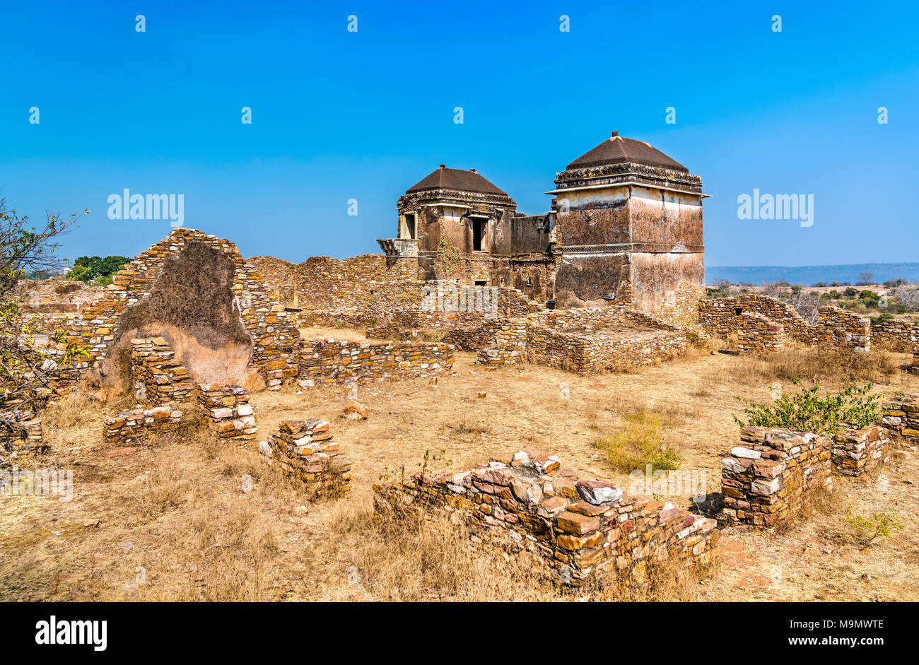 Chittor fort hi-res stock photography and images - Alamy
