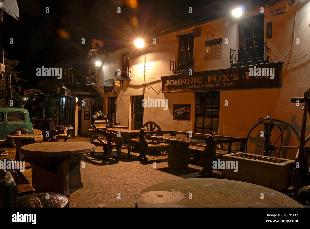 Johnny fox pub hi-res stock photography and images - Alamy