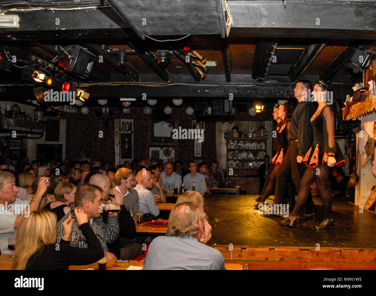 Foxs Pub High Resolution Stock Photography and Images - Alamy