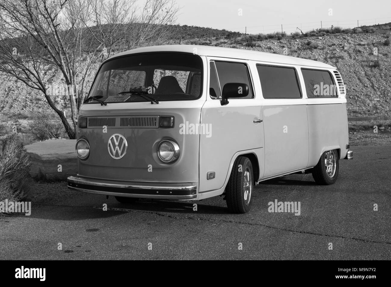 Camper in the white desert hi-res stock photography and images - Alamy