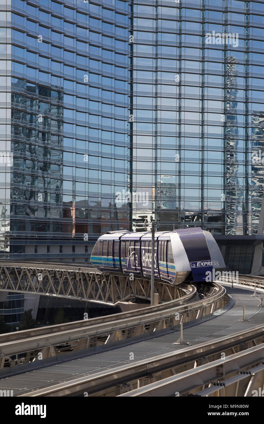 Mono rails hi-res stock photography and images - Alamy