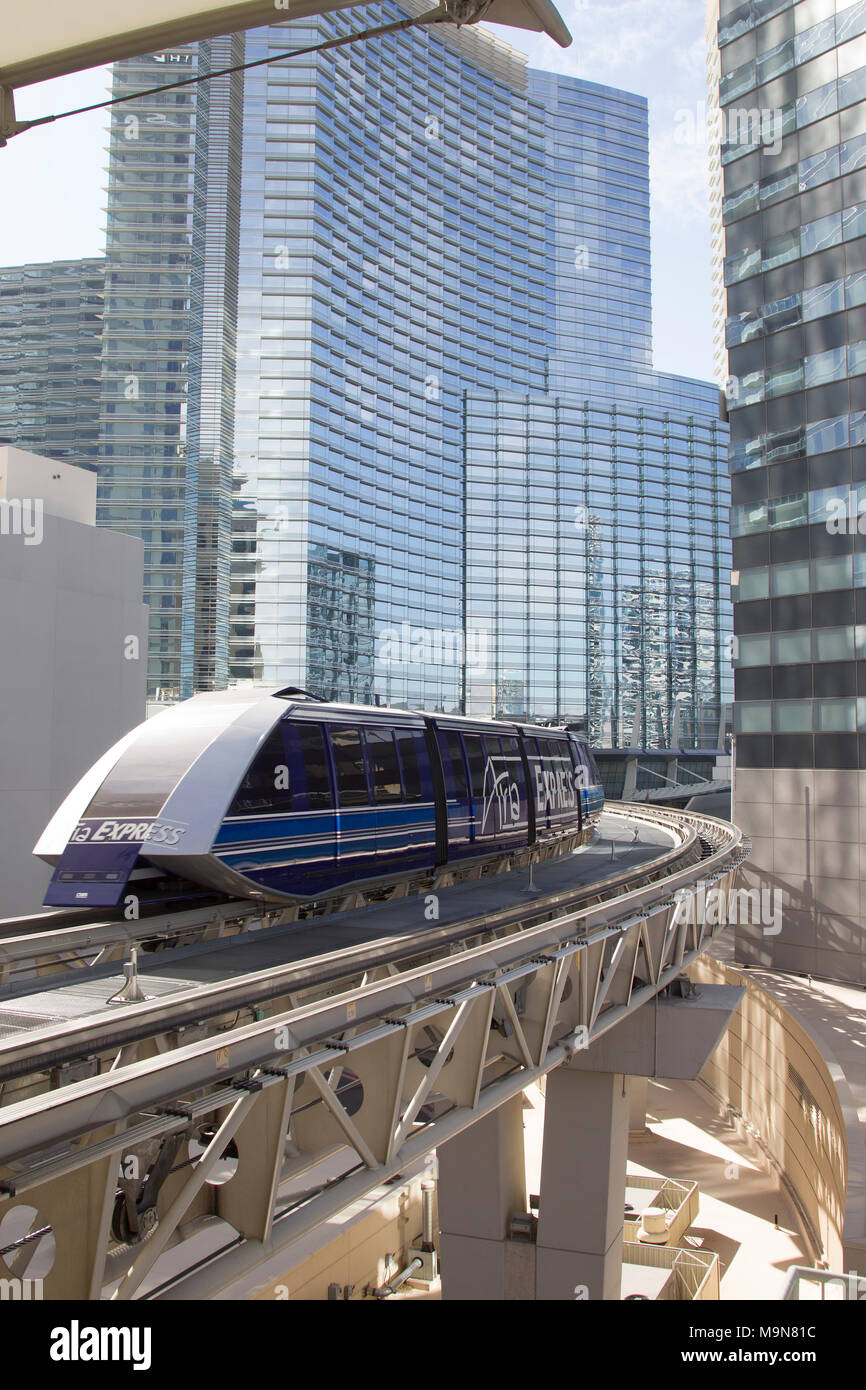 Mono rails hi-res stock photography and images - Alamy