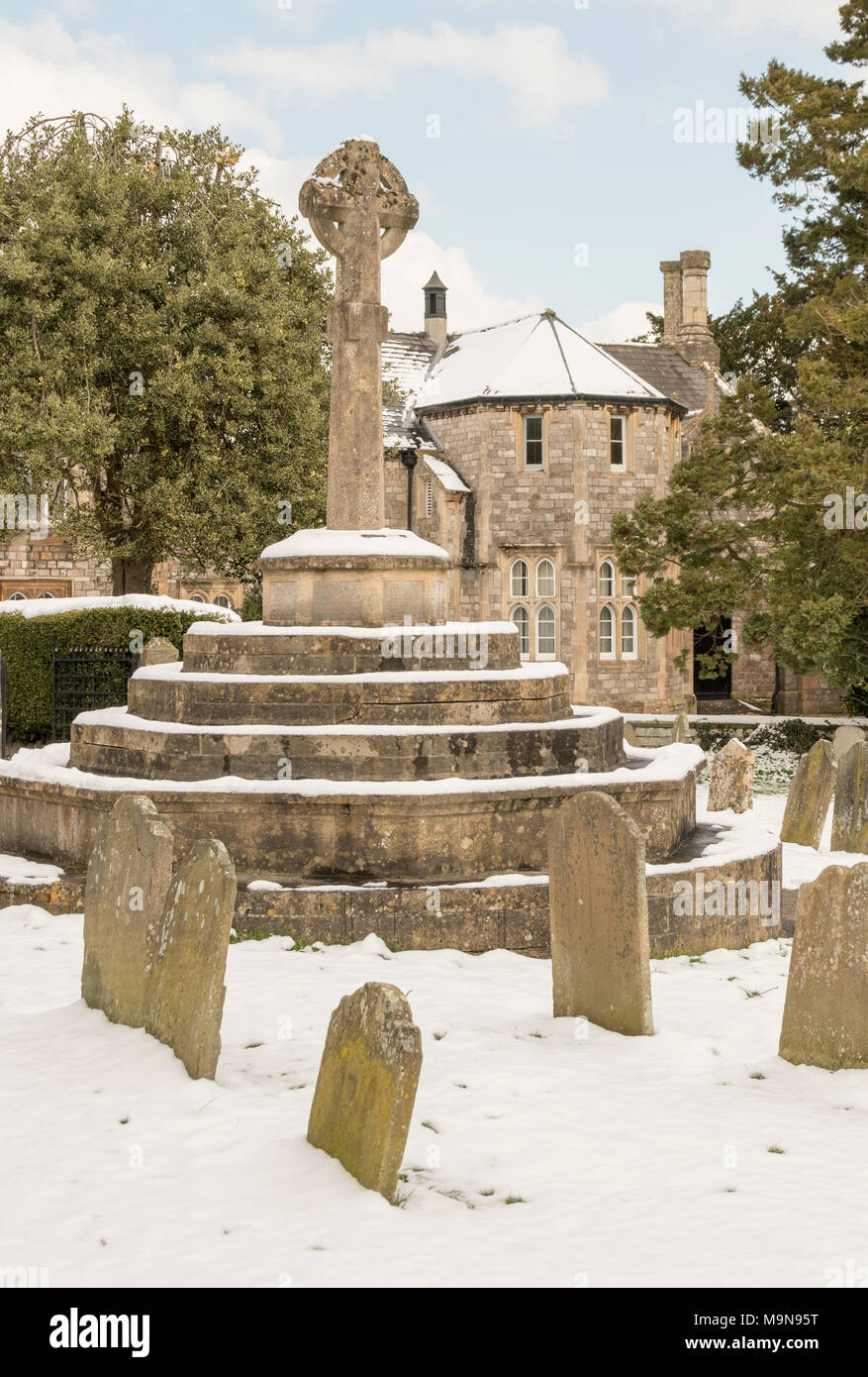 St Mary's Church in Henbury, Bristol covered in snow Stock Photo - Alamy