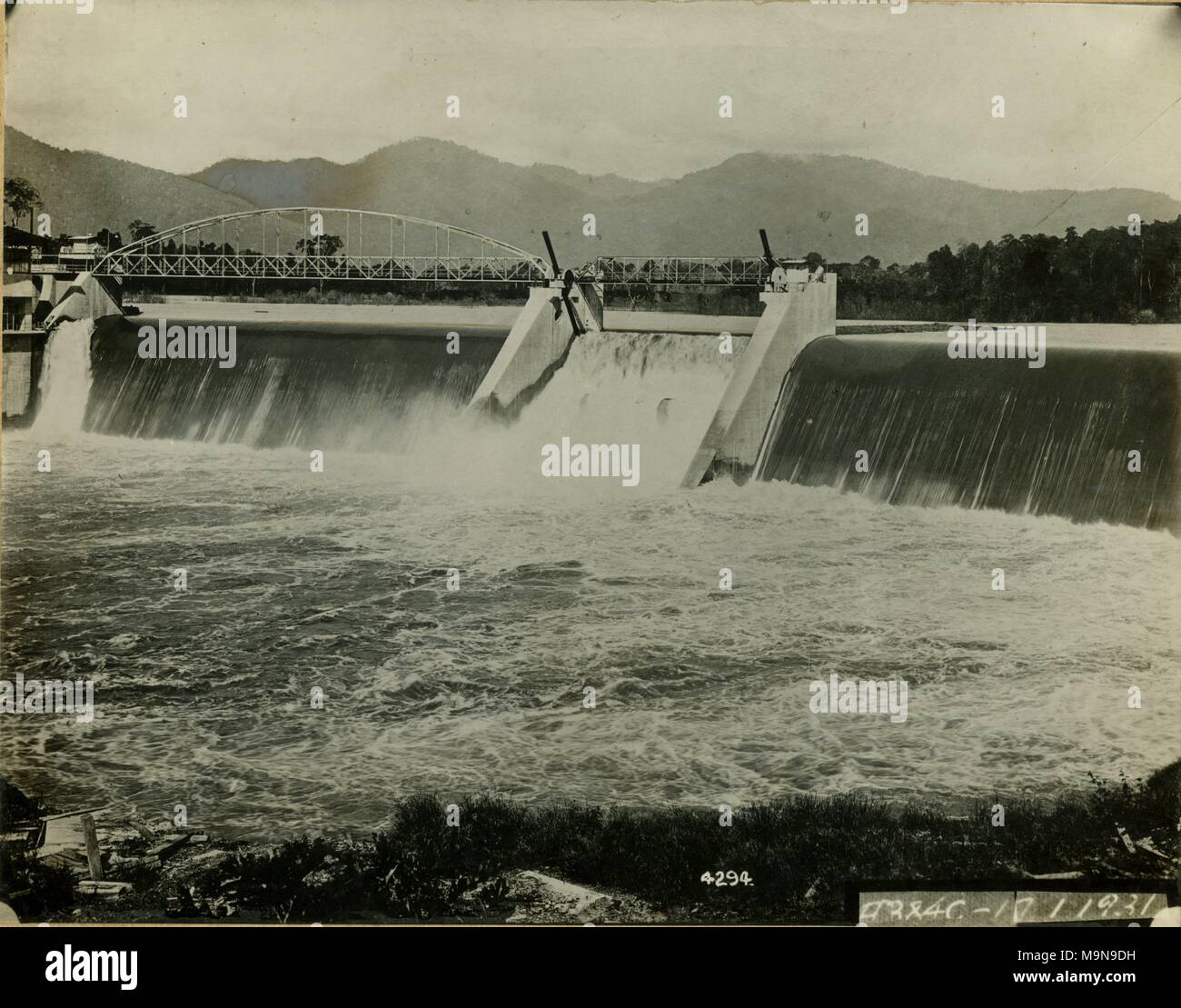 Chenderoh power station hi-res stock photography and images - Alamy