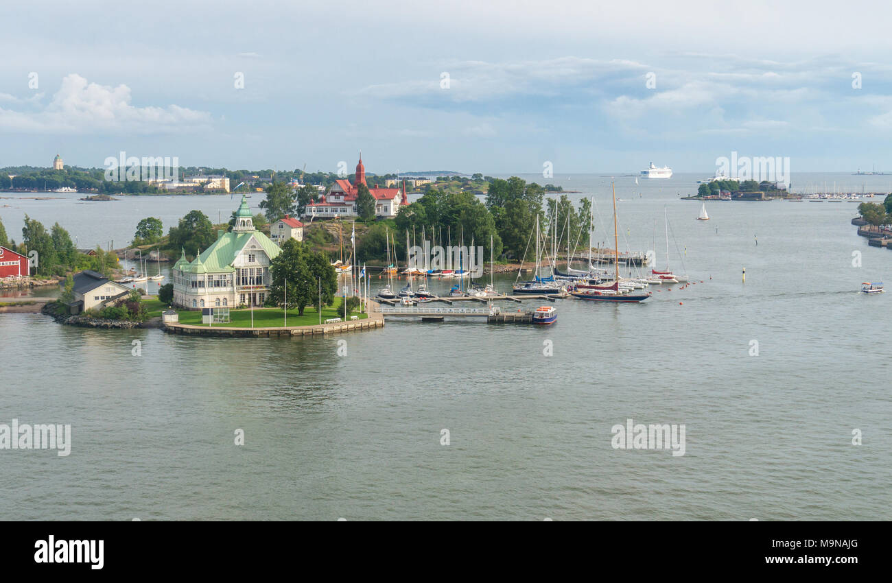 Islands in the Baltic Sea near Helsinki in the summer evening, Finland ...