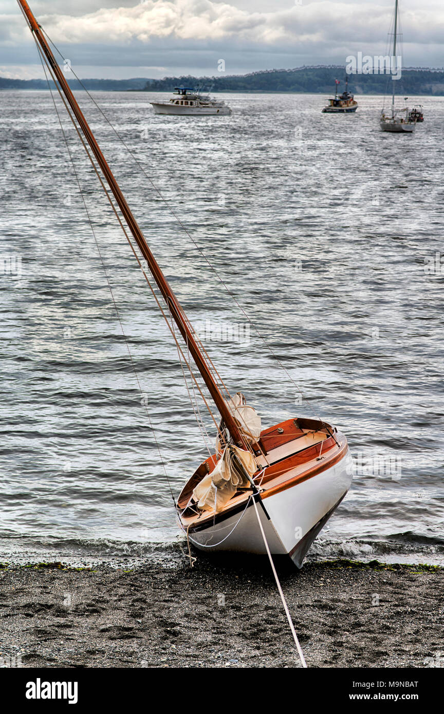 Sailboat on the beach Stock Photo - Alamy