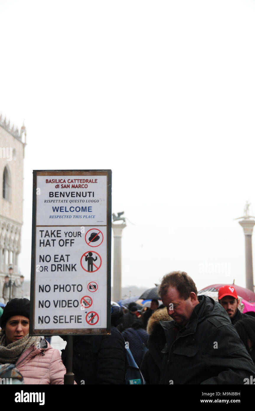 Overtourism High Resolution Stock Photography and Images - Alamy