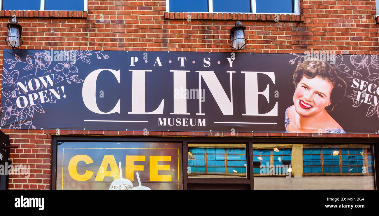 Patsy cline hi-res stock photography and images - Alamy