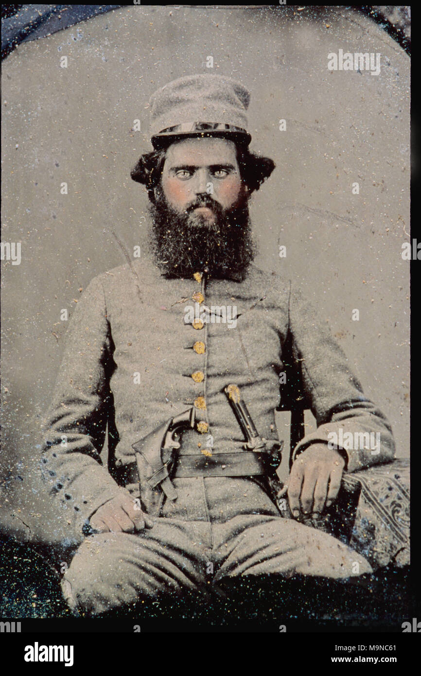 Confederate Soldier from Georgia armed with a pistol and Bowie Knife ...