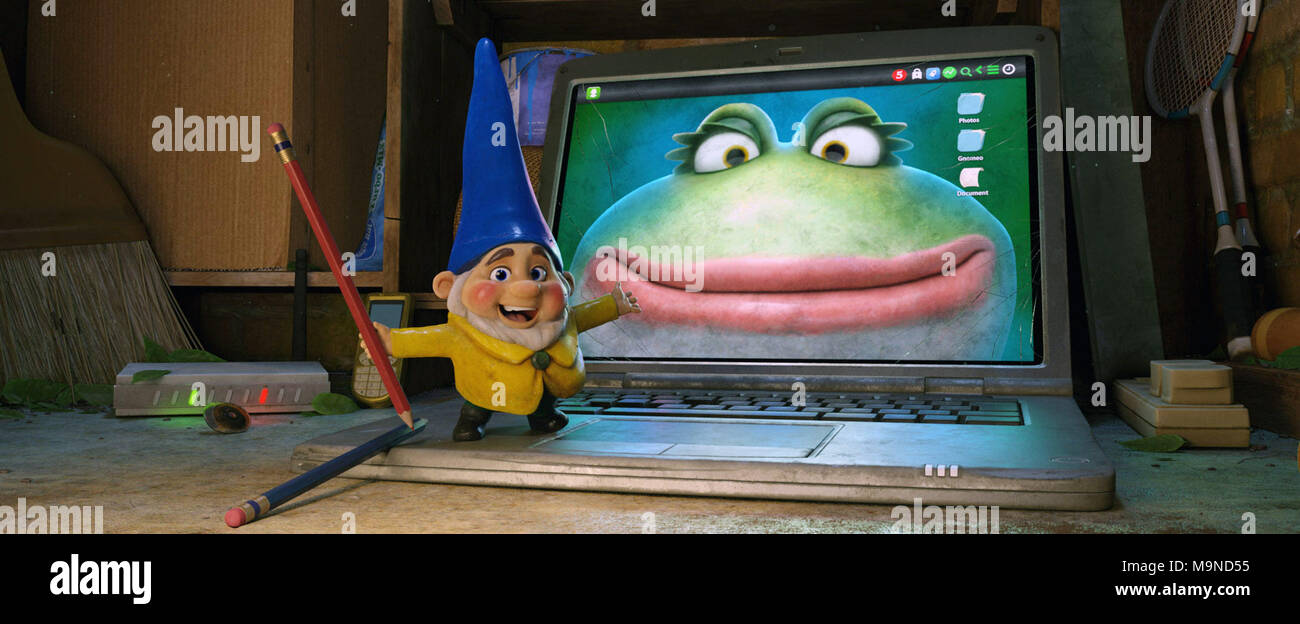 SHERLOCK GNOMES, Benny (voice: Matt Lucas), 2018. © Paramount Pictures ...