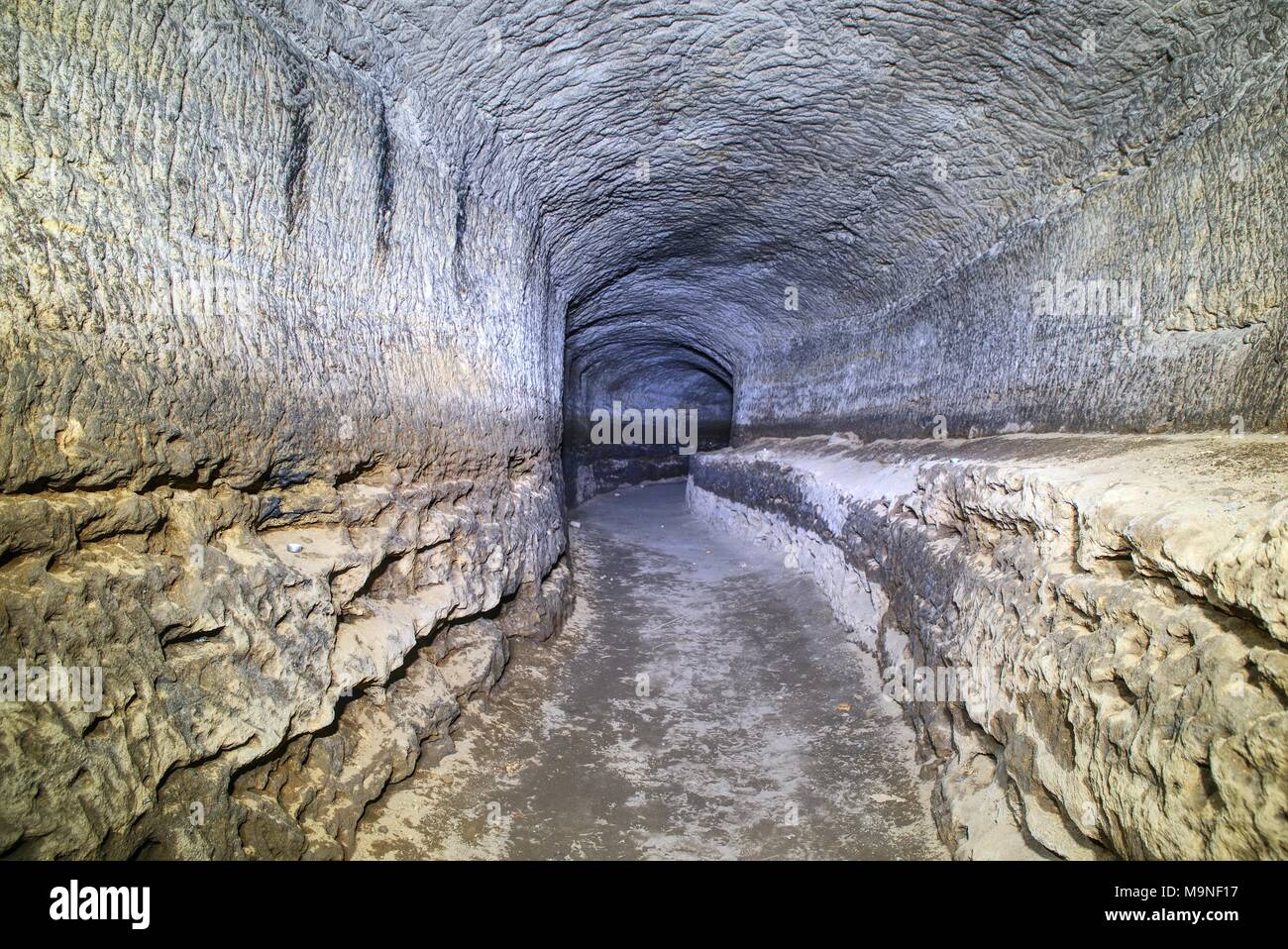 Underground Channel Stock Photos & Underground Channel Stock Images - Alamy
