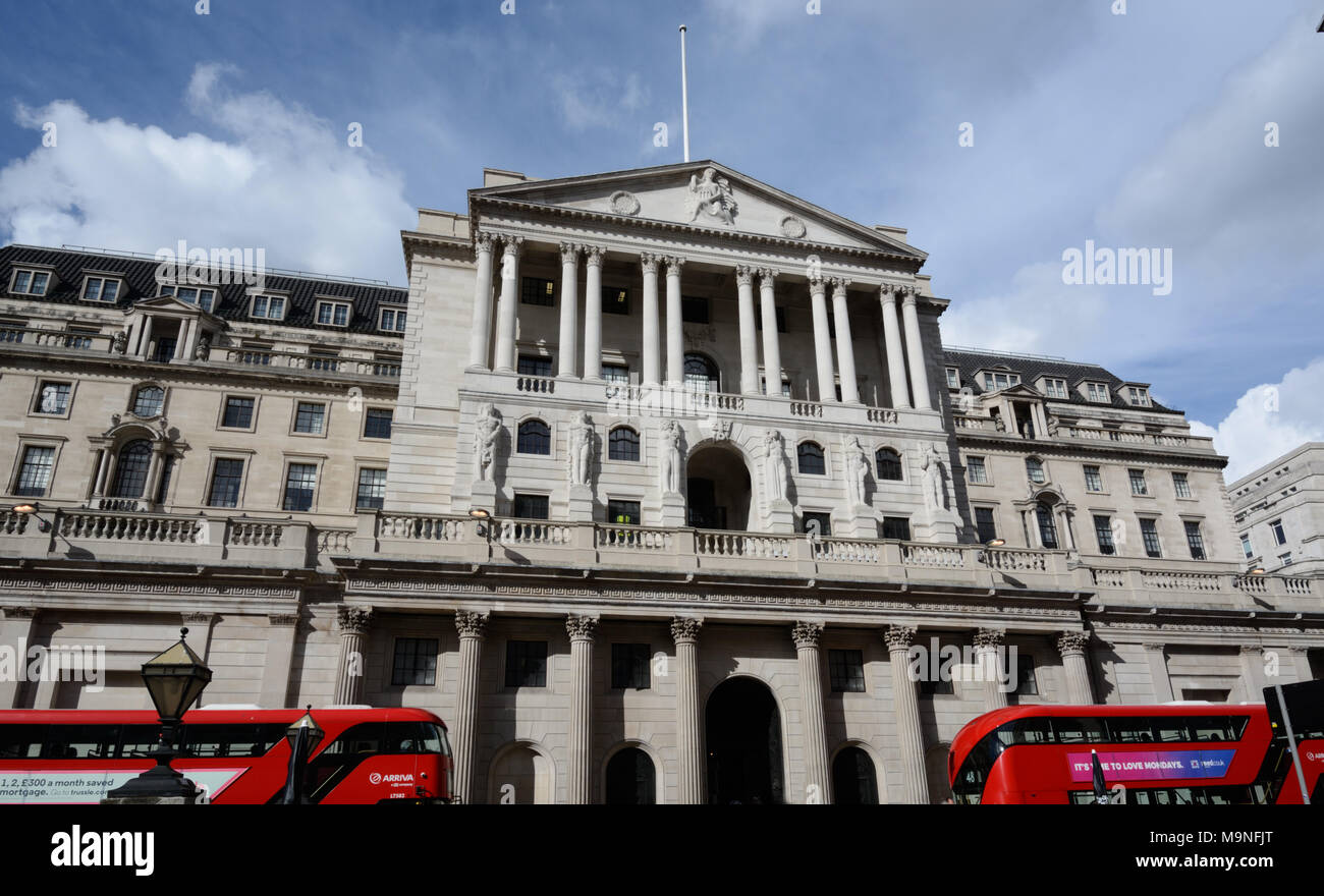 Bank of England, Threadneedle Street, City of London Stock Photo - Alamy