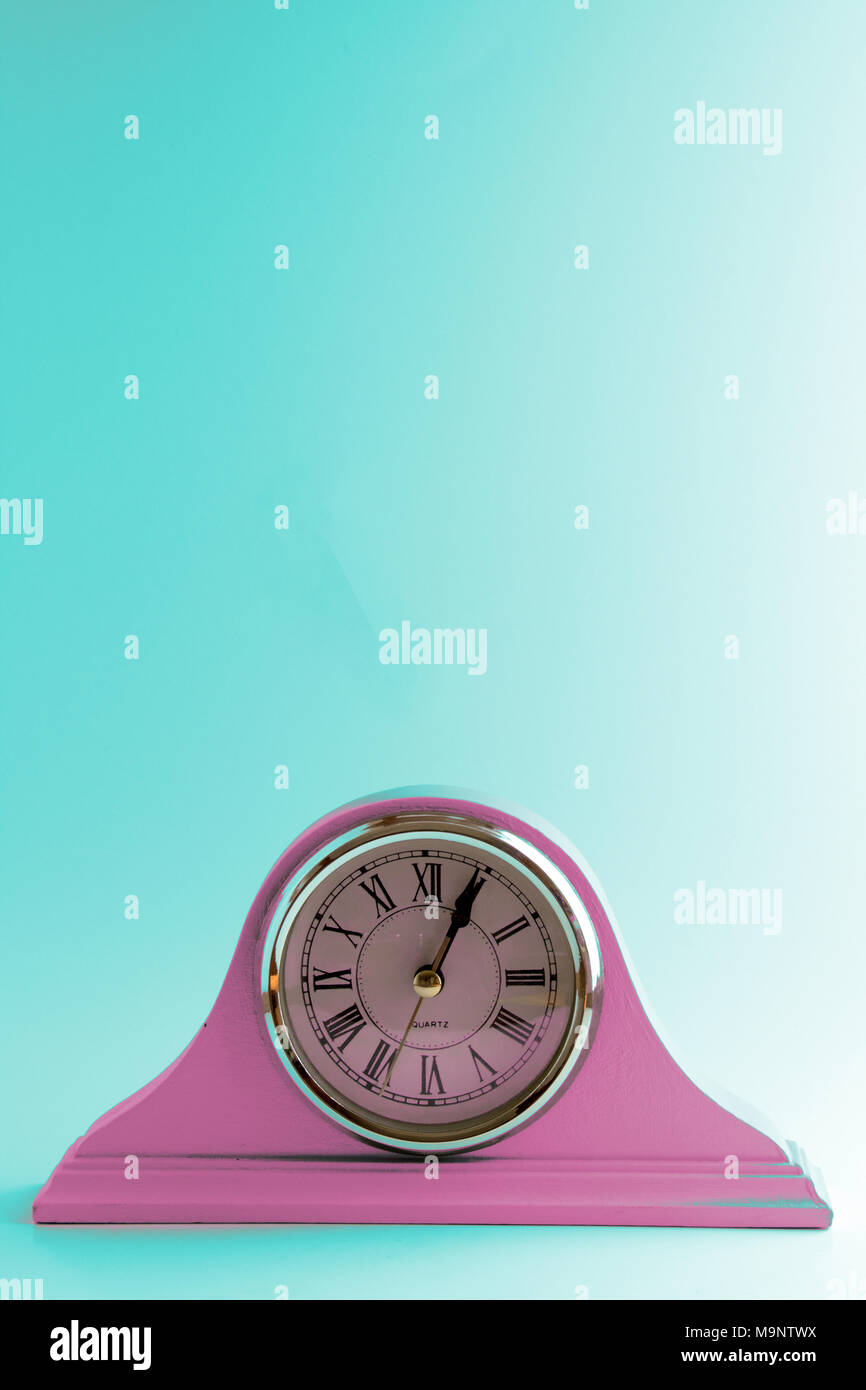 Cool blue retro clock in hi-res stock photography and images - Alamy