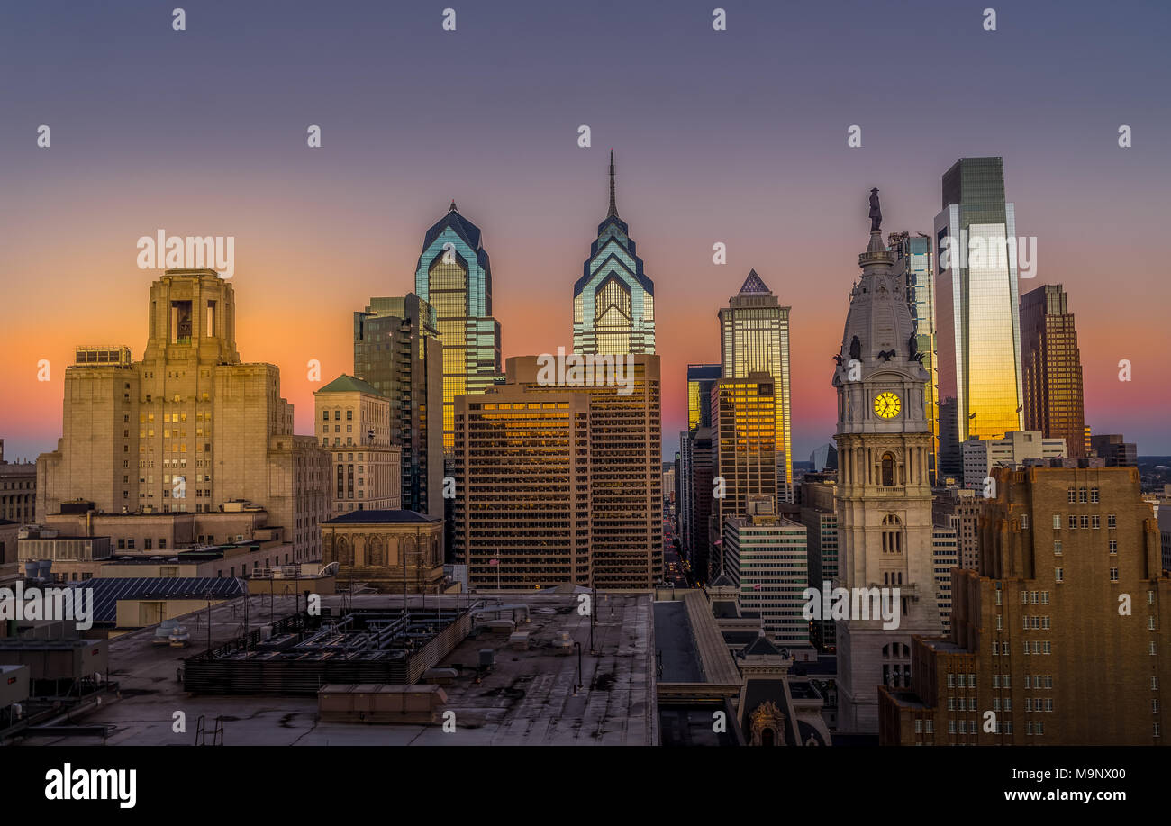Philadelphia, Pennsylvania, USA center city skyline at sunrise Stock ...