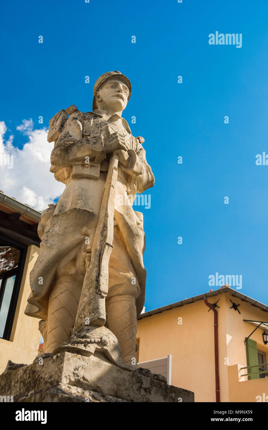 World war i soldier statue hi-res stock photography and images - Alamy