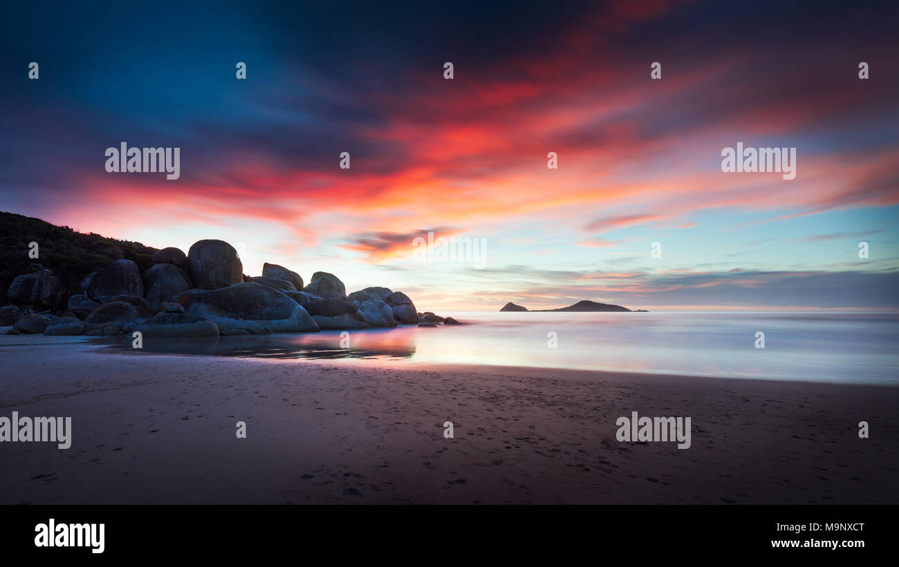 Whiskey bay Wilsons prom Stock Photo - Alamy