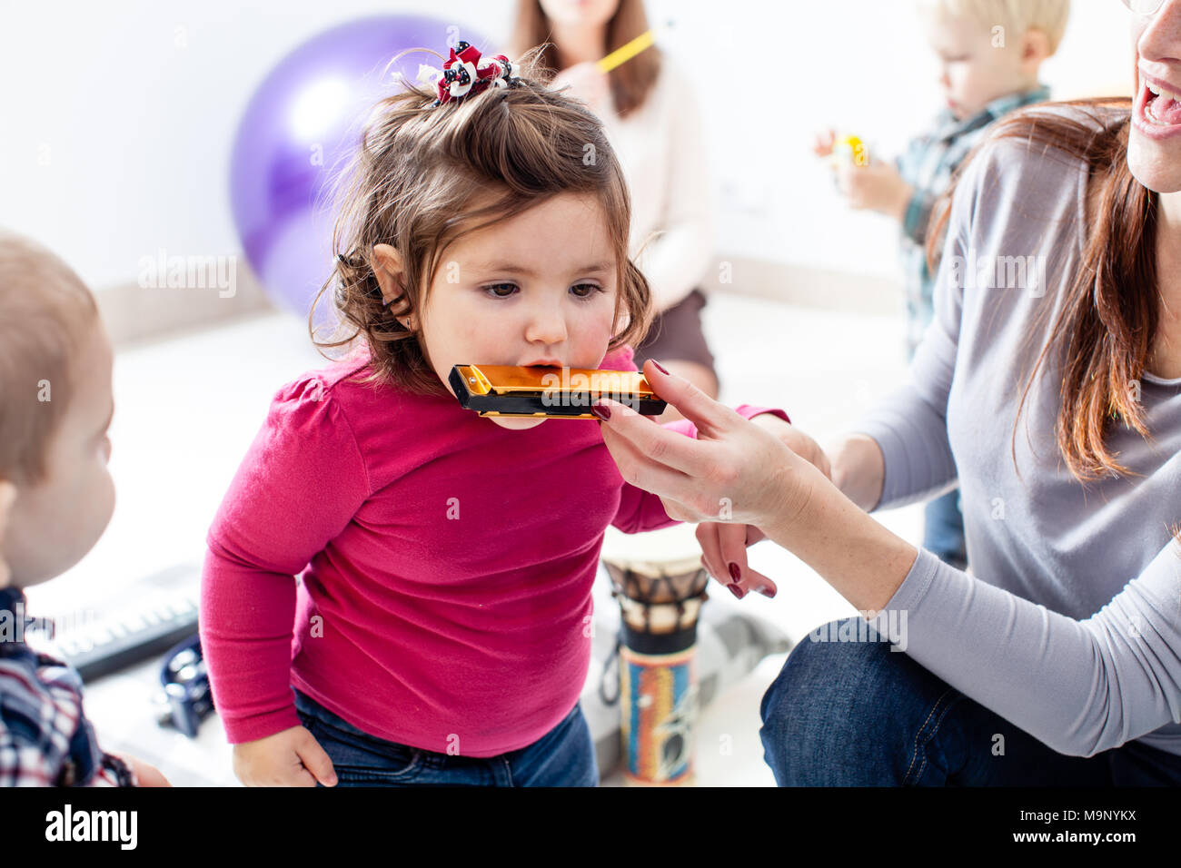 Entertainment with musical instruments Stock Photo - Alamy