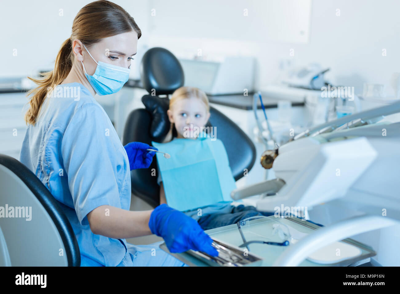 Mouth probe hi-res stock photography and images - Alamy