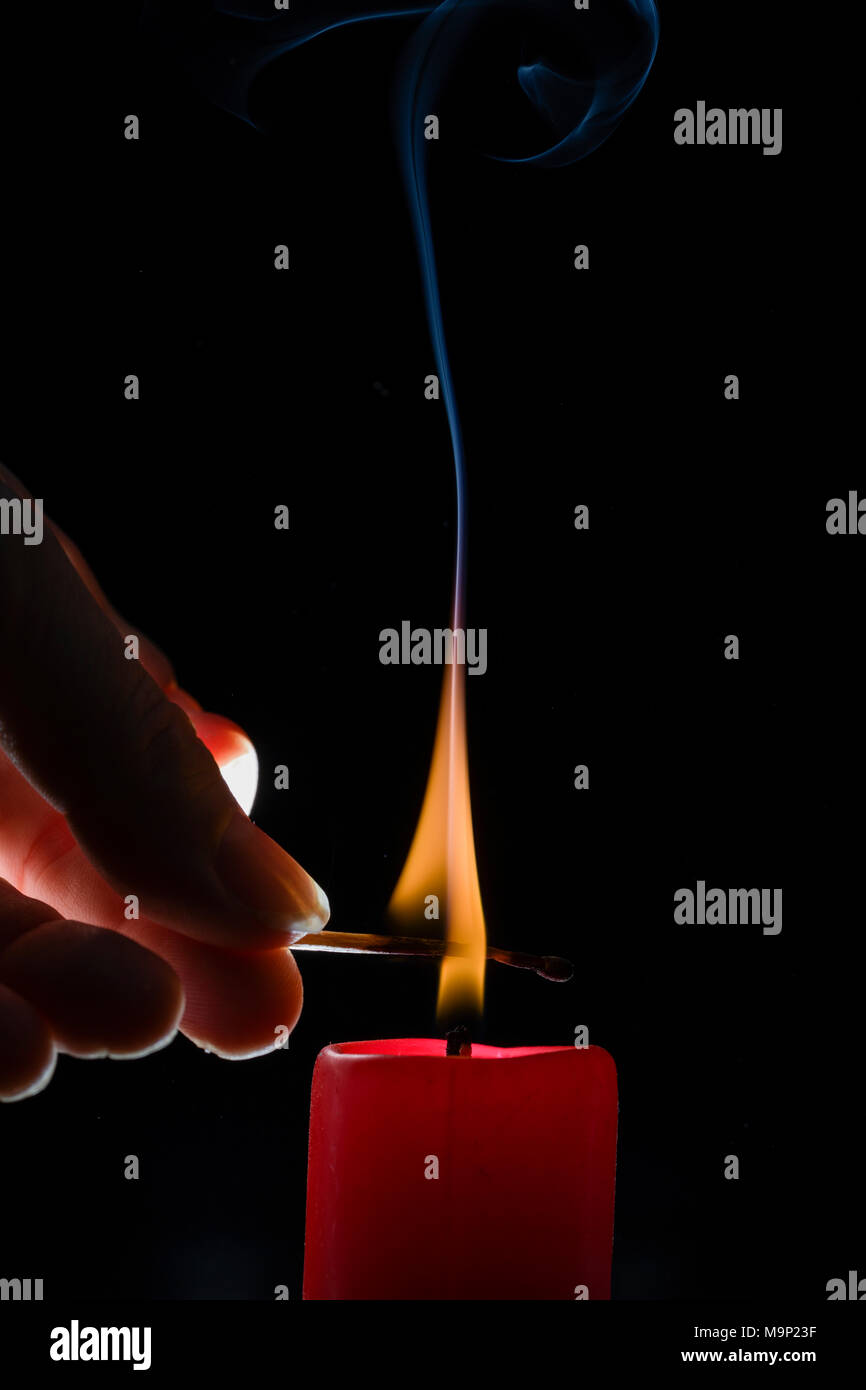 Lighting a match hi-res stock photography and images - Alamy