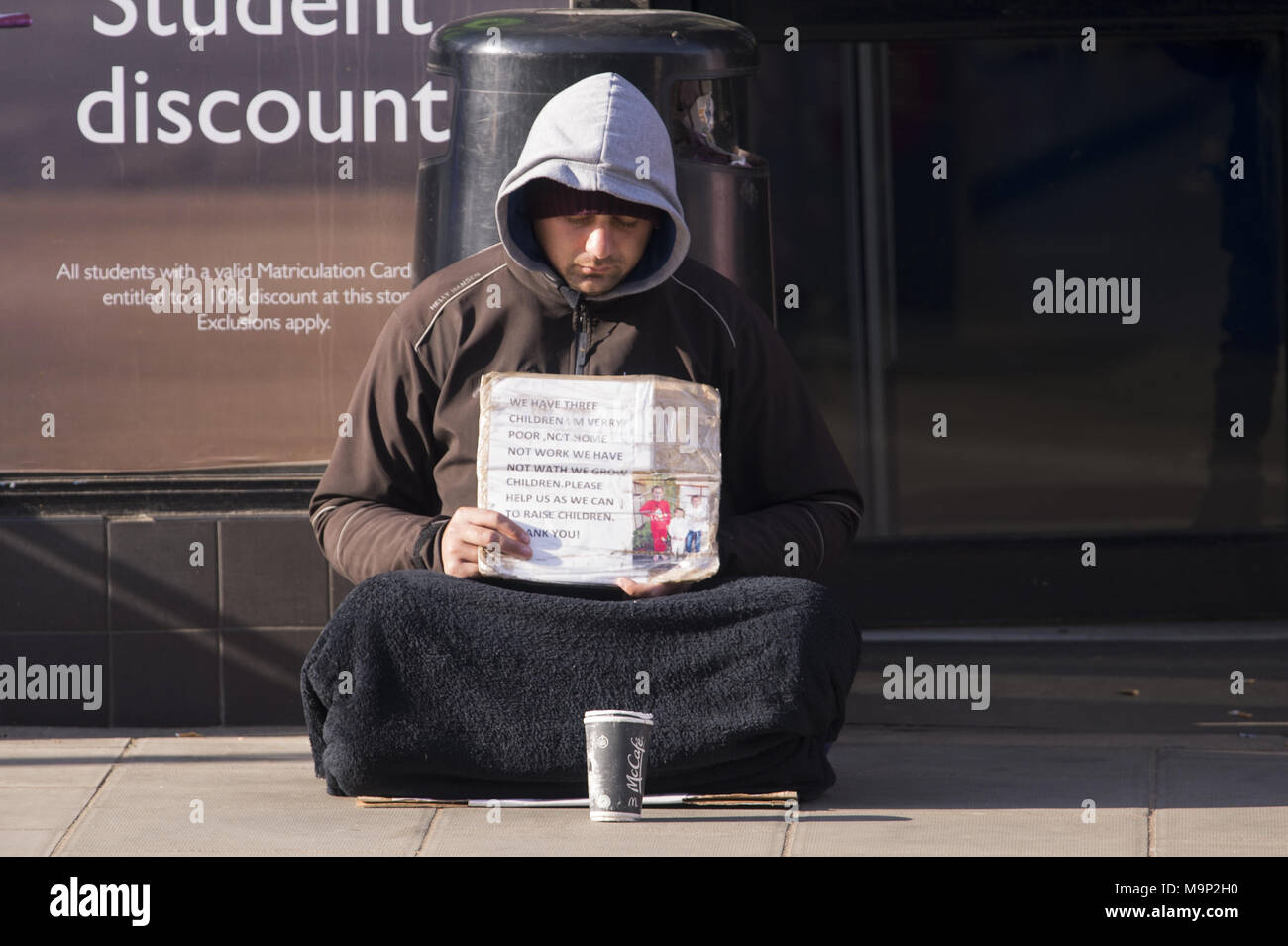 Homelessness in Scotland's capital Edinburgh. Featuring: Homeless ...