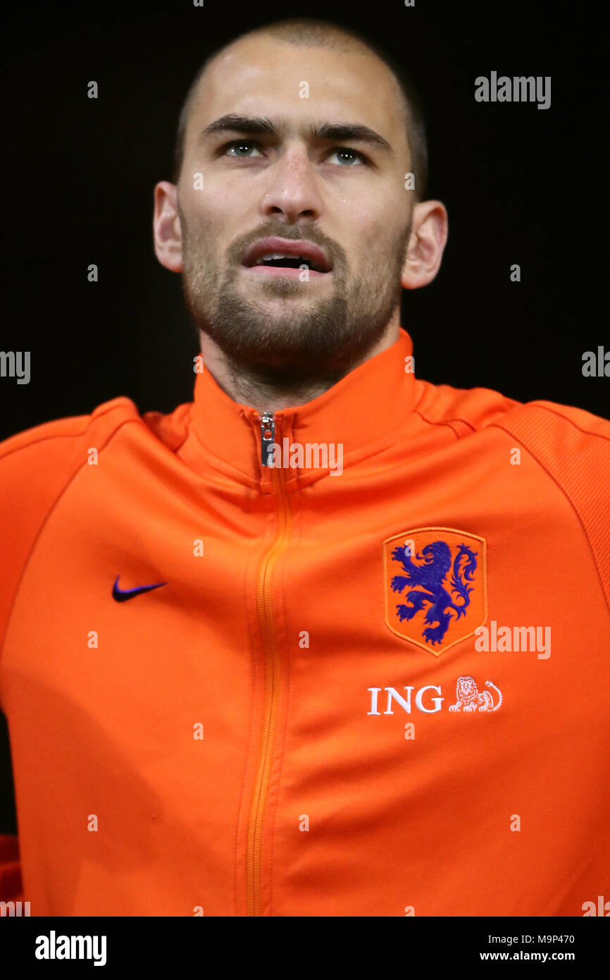 Bas dost hi-res stock photography and images - Alamy