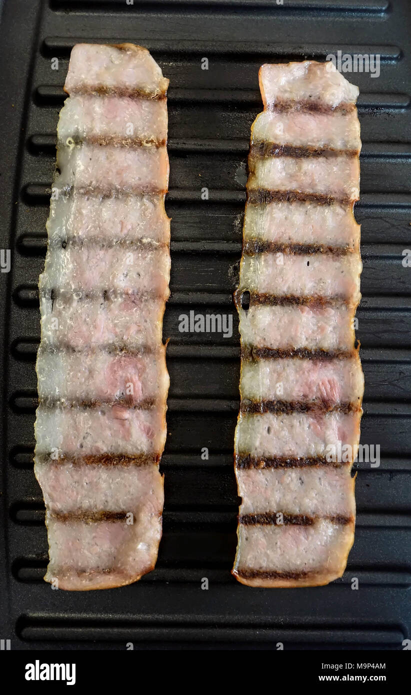 Grilled Bacom om Electric Grill Stock Photo - Alamy