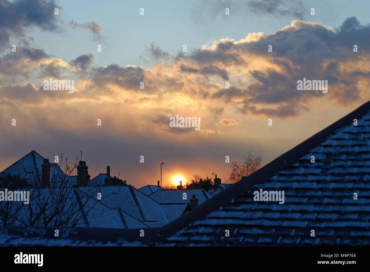 Rooftops snow hi-res stock photography and images - Alamy