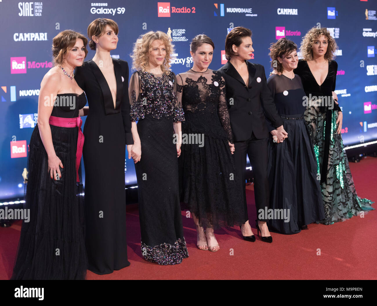 Valeria Golino, Paola Cortellesi, Jasmine Trinca, Giovanna Mezzogiorno ...