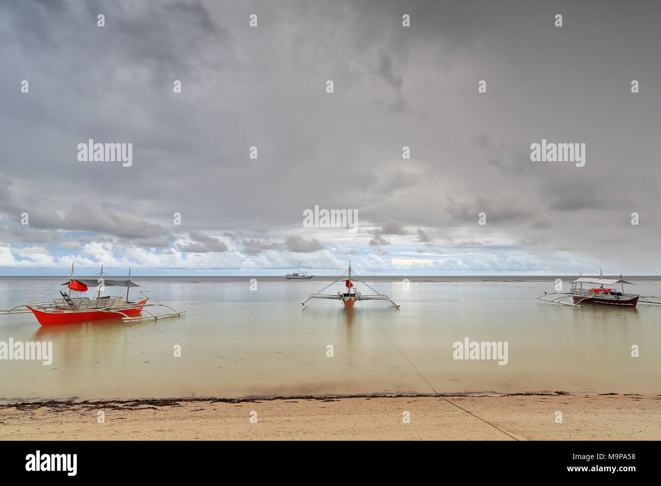 Maroon Awning High Resolution Stock Photography and Images - Alamy