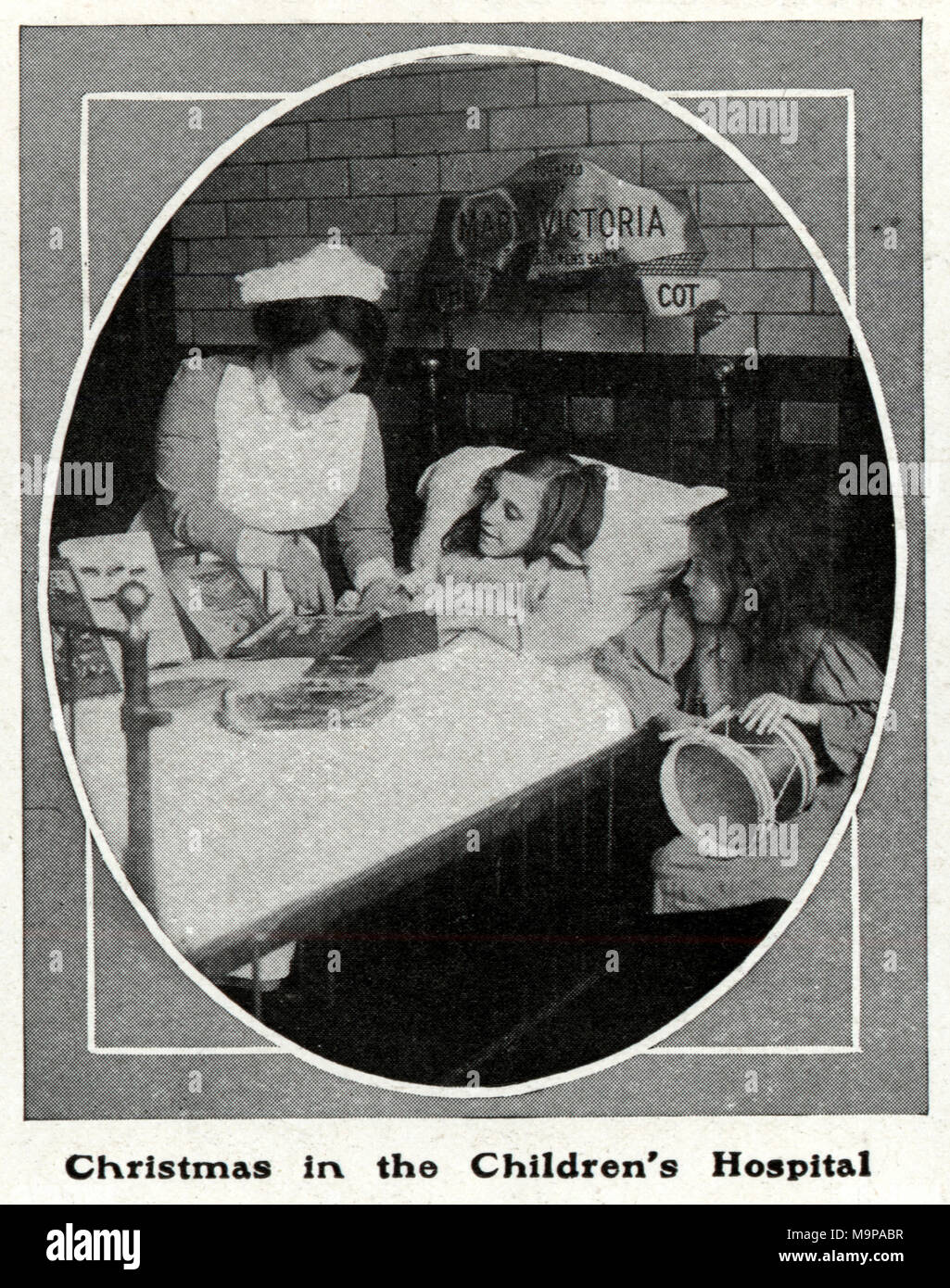 Christmas in the Great Ormond Street Children's Hospital, 1916 Stock ...