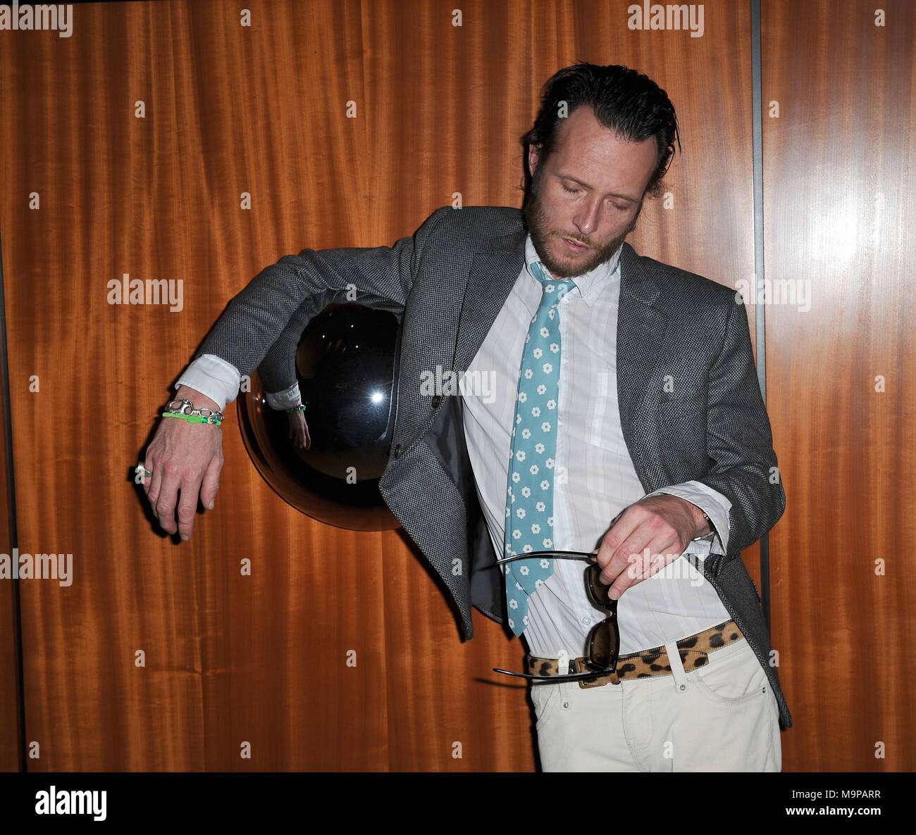 Scott Weiland Unplugged