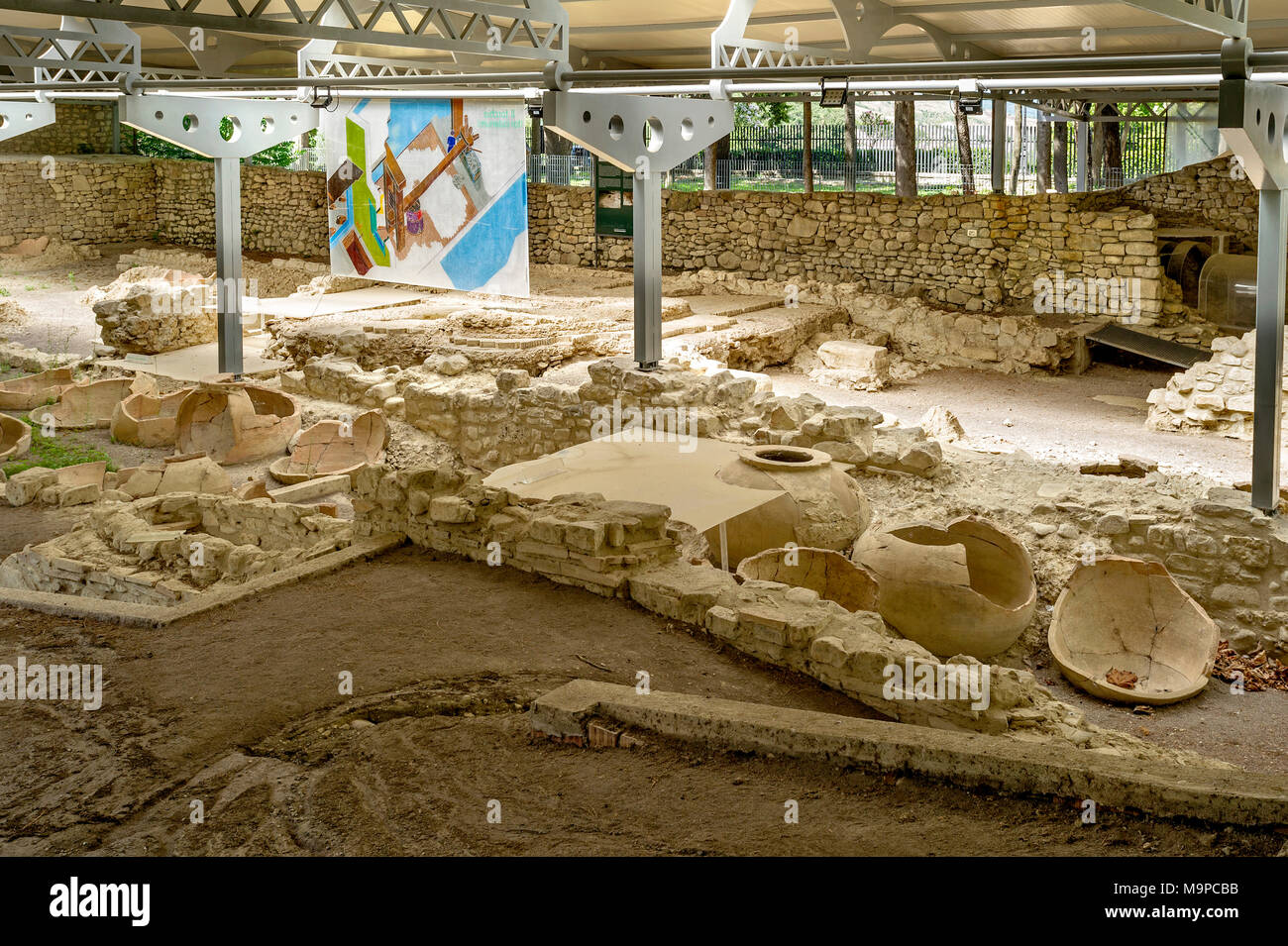 Medieval sanctuary hi-res stock photography and images - Alamy