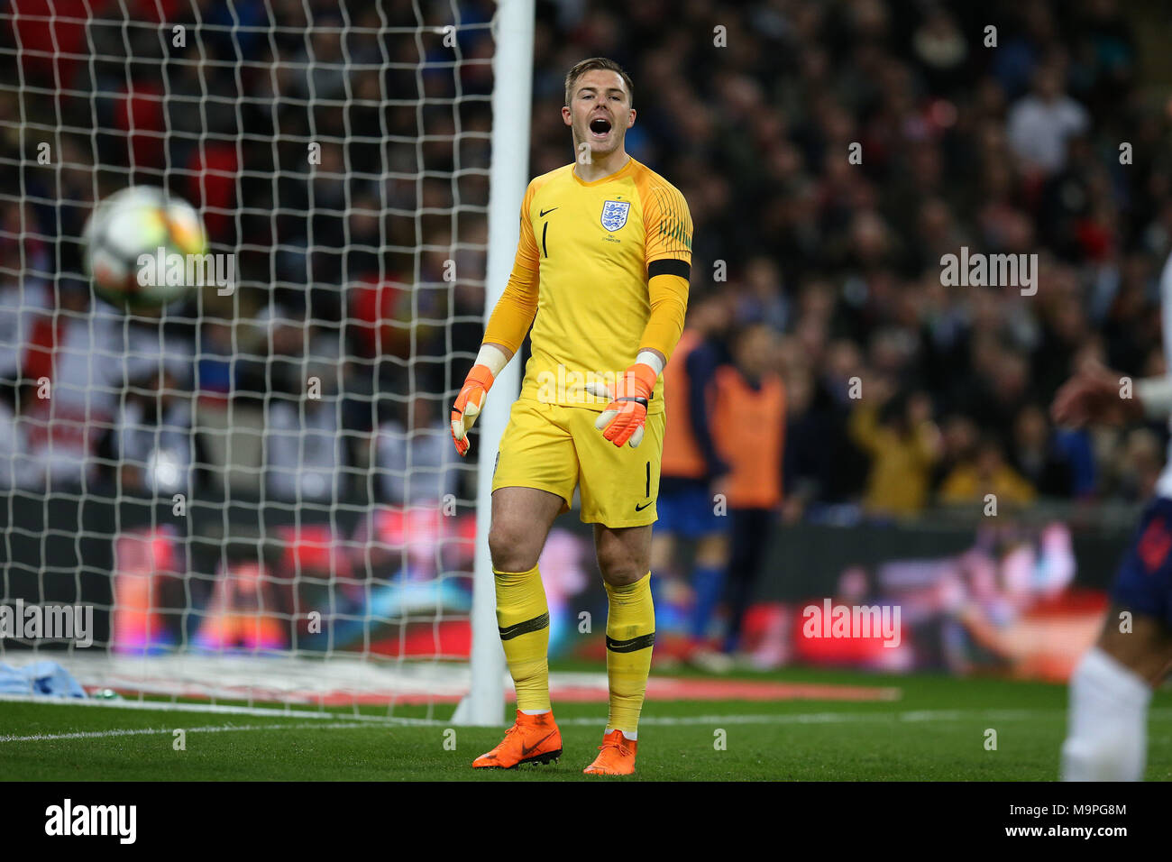 England goalkeeper hi-res stock photography and images - Alamy
