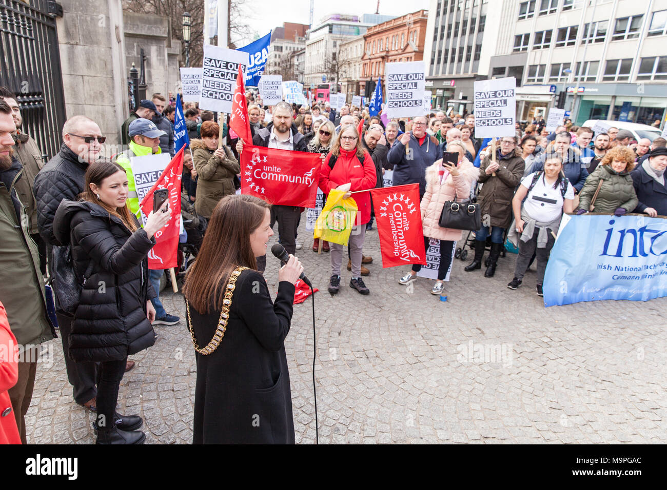 Belfast City Hall, Belfast, Northern Ireland. 27th March 2018. A ...