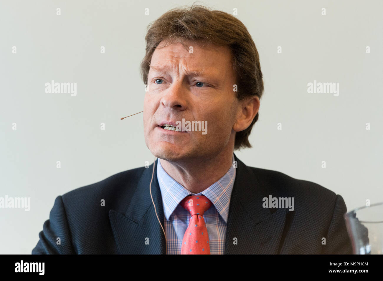 Event credit raymond hi-res stock photography and images - Alamy