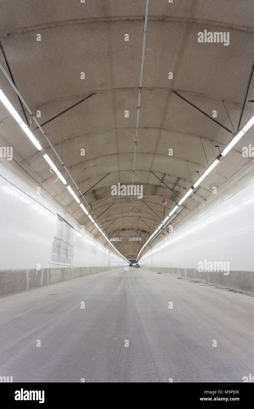 Seattle, Washington, USA. 27th Mar, 2018. The upper deck of the SR 99 ...
