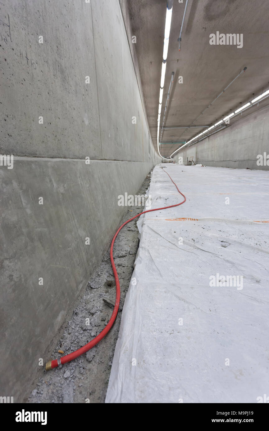 Seattle, Washington, USA. 27th Mar, 2018. The lower deck of the SR 99 ...