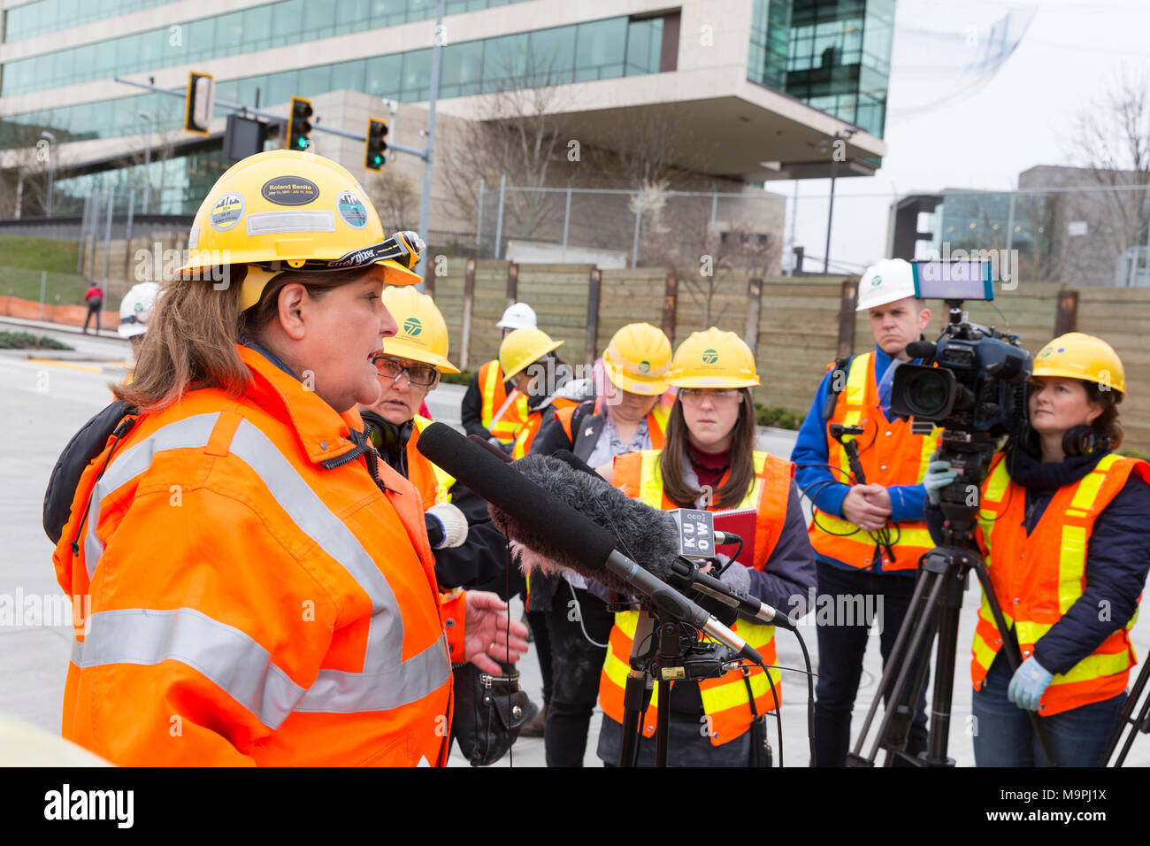 Seattle underground tour hi-res stock photography and images - Alamy
