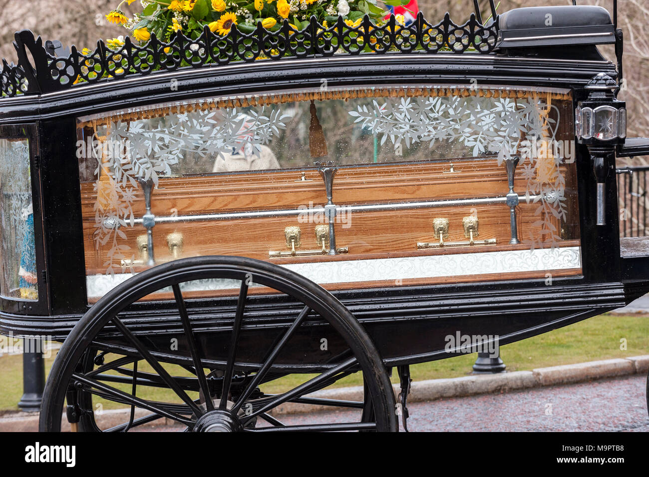 Liverpool Cathedral, Liverpool, UK. 28th March 2018. The funeral of Sir ...