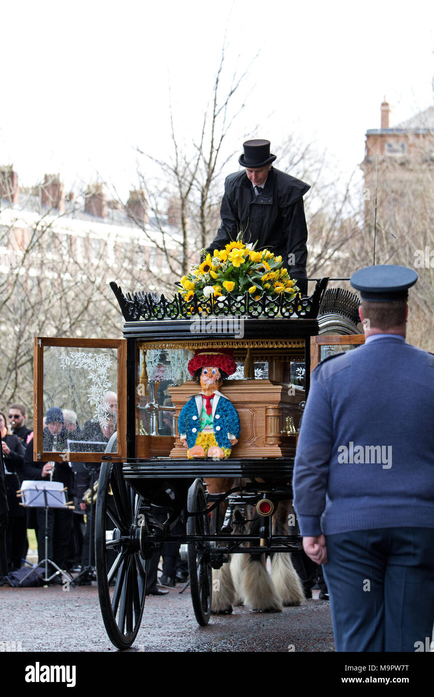 Liverpool, UK. 28th March, 2018. Celebrities, family, friends and ...