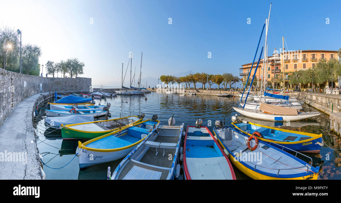 Port of Torri del Benaco, Lake Garda, Veneto, Italy Stock Photo - Alamy