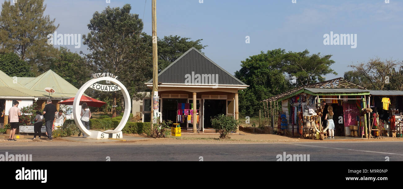 Equator sign hi-res stock photography and images - Alamy